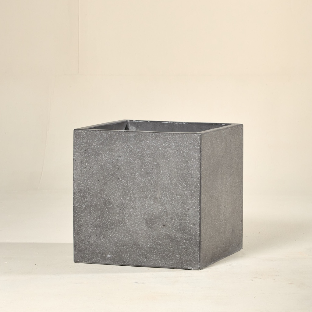 Outdoor pot Terrazzo Cube – Charcoal | The Palm Centre