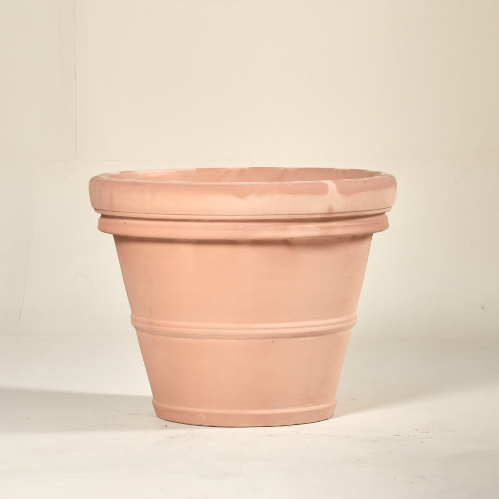 Outdoor pot Tuscan Standard - Terracotta | The Palm Centre
